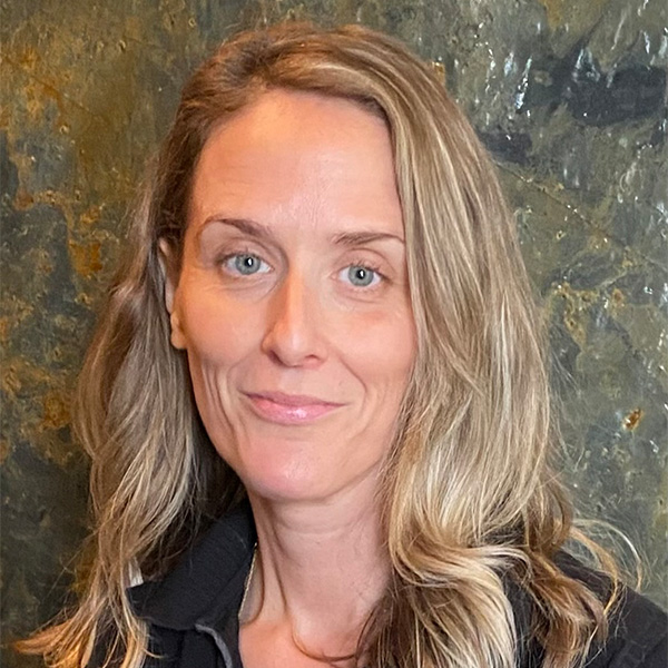 About Dr. Heather Norman - Lakeshore Clinic - Burlington ON